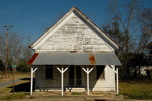 Council House, Pitts | Vanishing Georgia: Photographs by Brian Brown