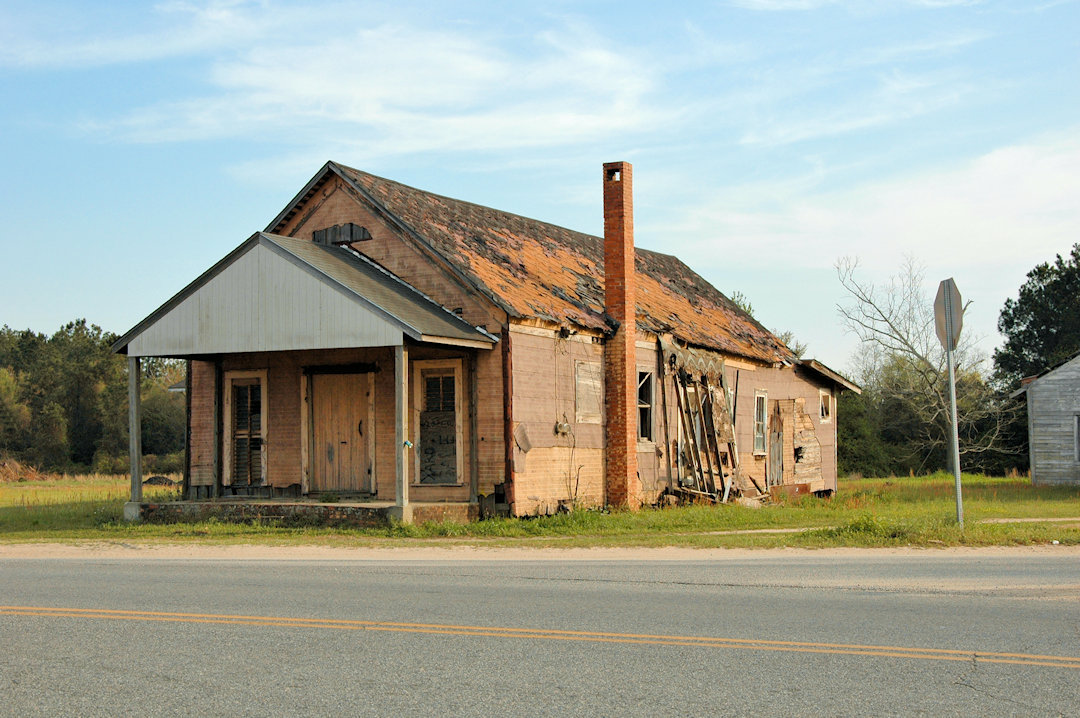 General Store, Upton | Vanishing Georgia: Photographs by Brian Brown
