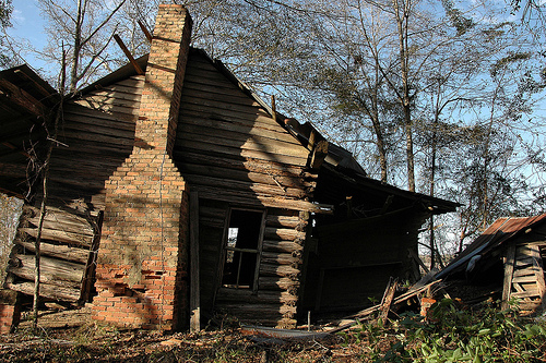 Falling Fallen Log Farmhouse Primitive Pioneer Vernacular Architecture ...