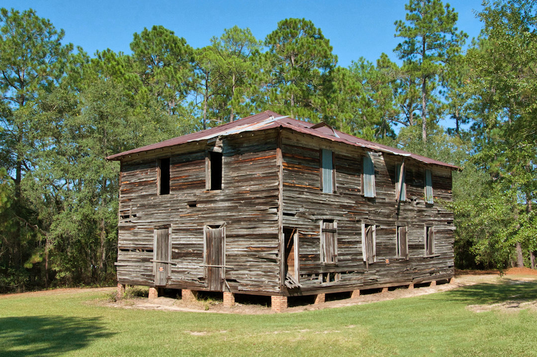 Waterloo GA | Vanishing Georgia: Photographs by Brian Brown