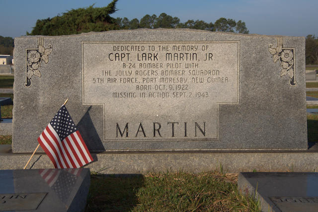 Lark Martin Memorial, Fitzgerald | Vanishing Georgia: Photographs by ...