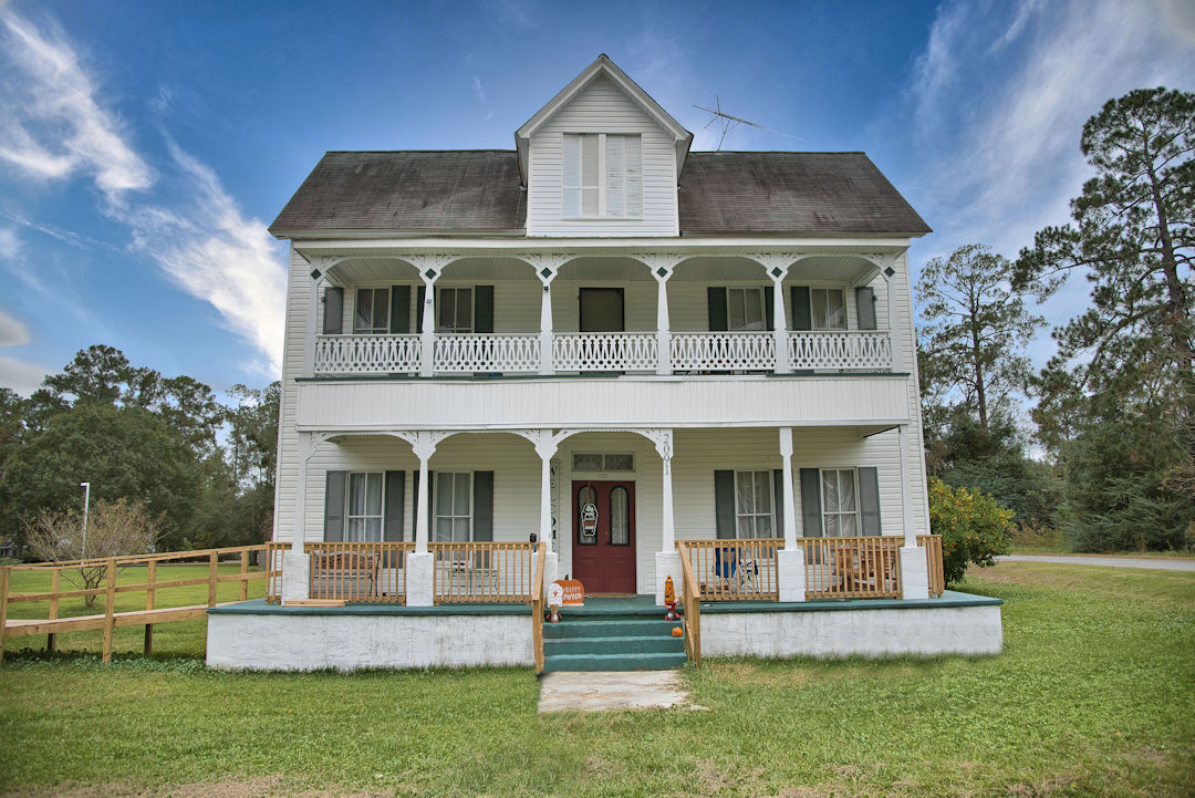 Queen Anne House, Ochlocknee | Vanishing Georgia: Photographs by Brian ...
