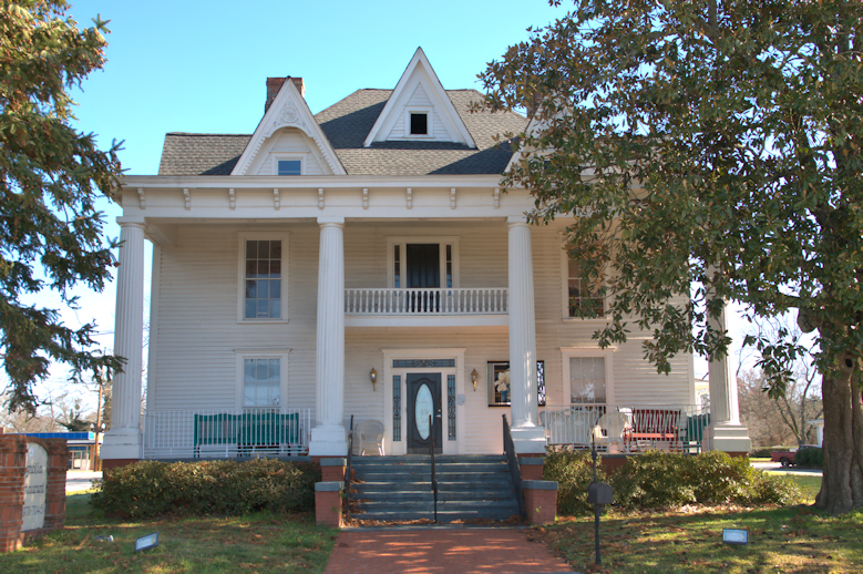 historic-winder-ga-hillman-jackson-house-magnolia-place-photograph ...