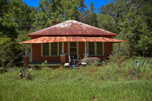 historic-tarboro-ga-pyramidal-roof-house-photograph-copyright-brian ...