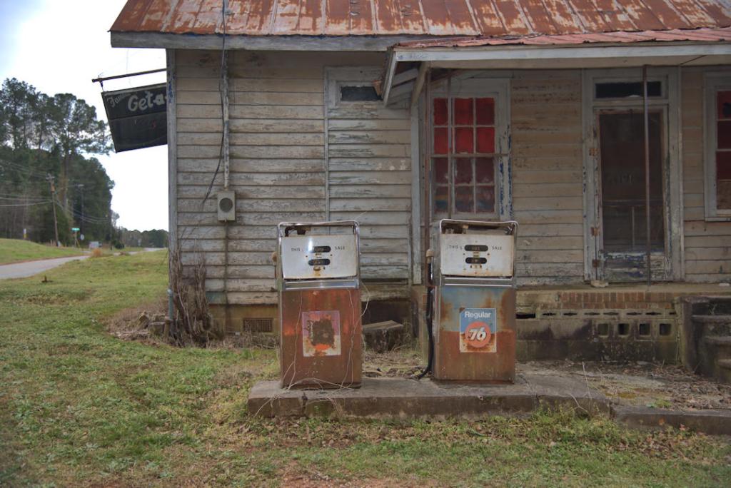 The Famous Get-A-Way, Zebulon | Vanishing Georgia: Photographs by Brian ...