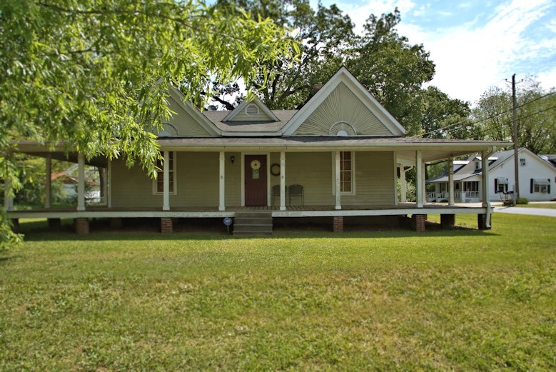 Colbert GA | Vanishing Georgia: Photographs by Brian Brown