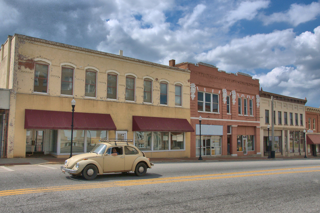 Oliver Street, Elberton | Vanishing Georgia: Photographs by Brian Brown