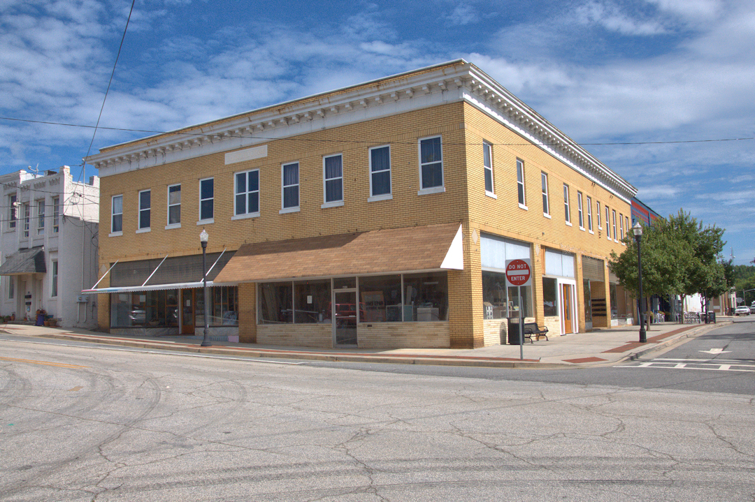 B. H. Holbrook Building, 1922, Royston | Vanishing Georgia: Photographs ...