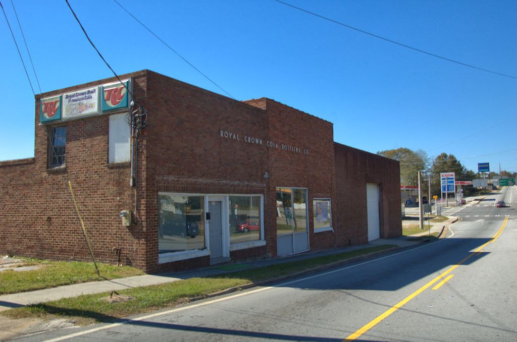 Royal Crown Bottling Works, 1972, Toccoa | Vanishing Georgia ...
