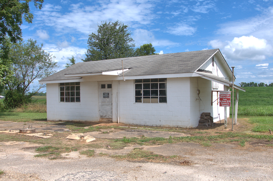 Grocery & Filling Station, Sandy Cross | Vanishing Georgia: Photographs ...
