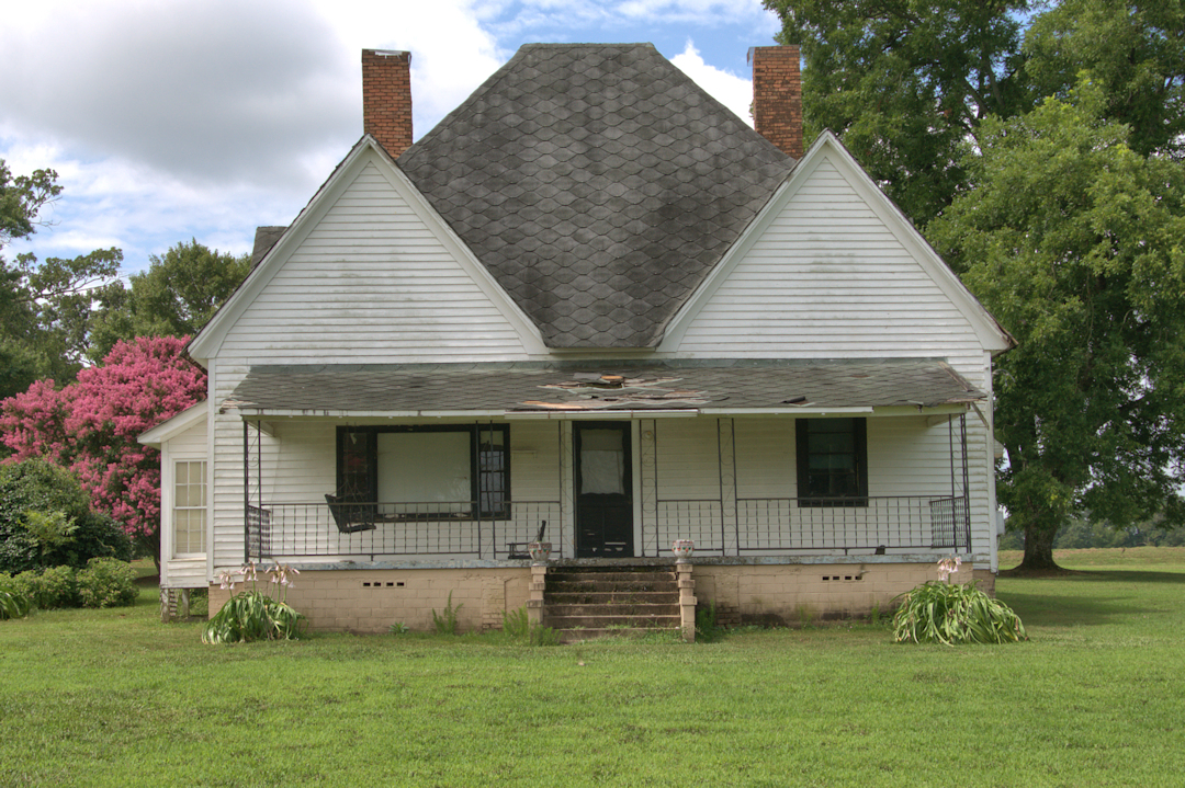 Queen Anne Farmhouse, Sandy Cross | Vanishing Georgia: Photographs by ...