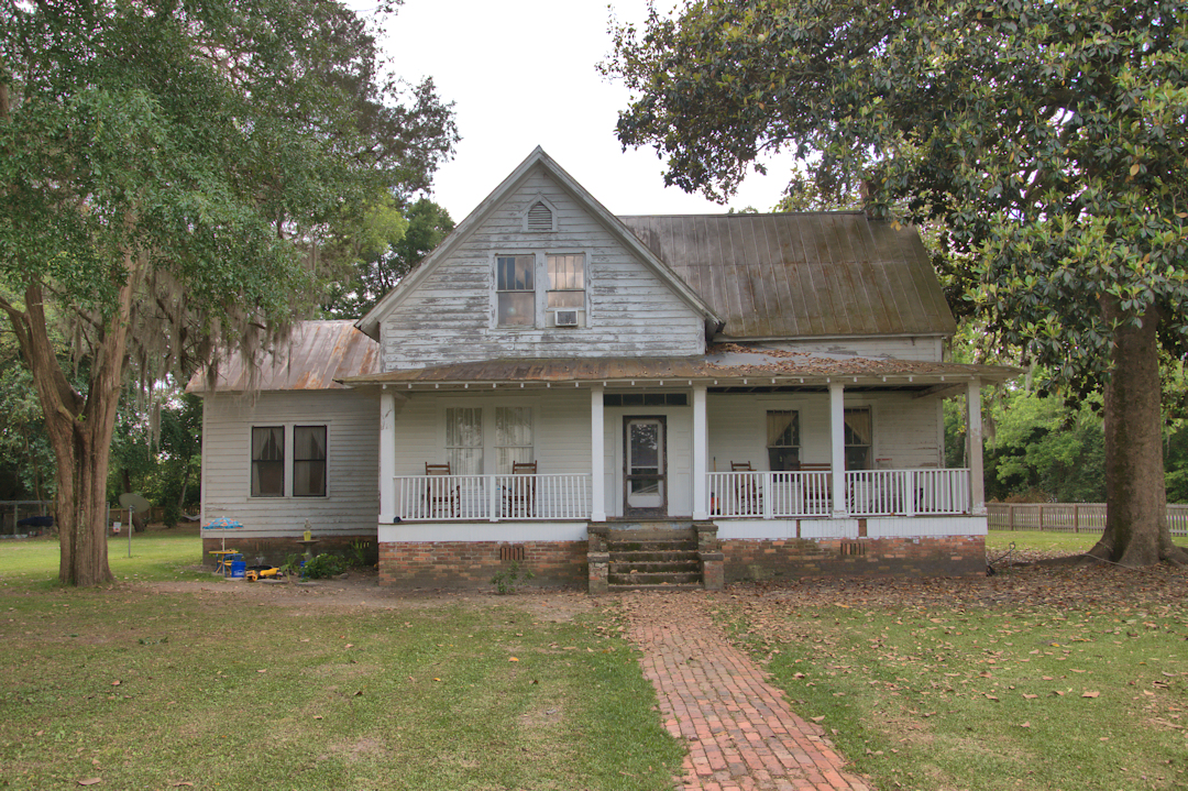 Oliver GA | Vanishing Georgia: Photographs by Brian Brown