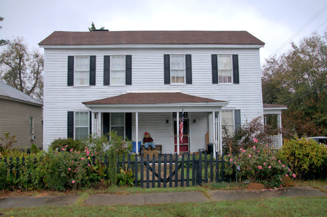 Howell House, Sparta | Vanishing Georgia: Photographs by Brian Brown
