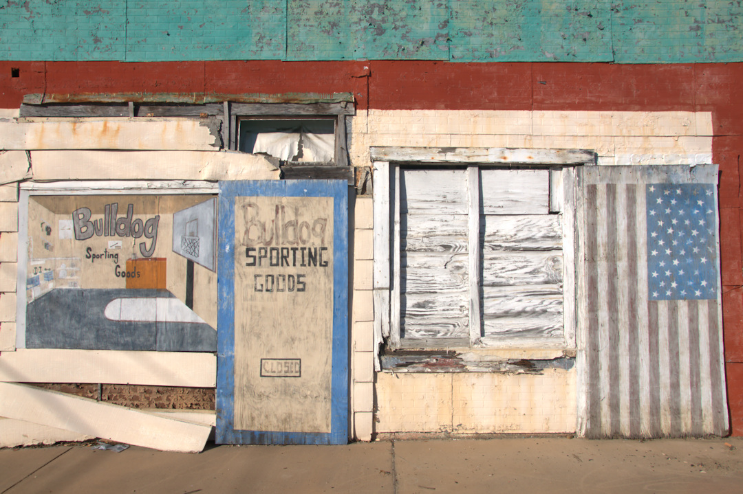 Lyons GA | Vanishing Georgia: Photographs by Brian Brown