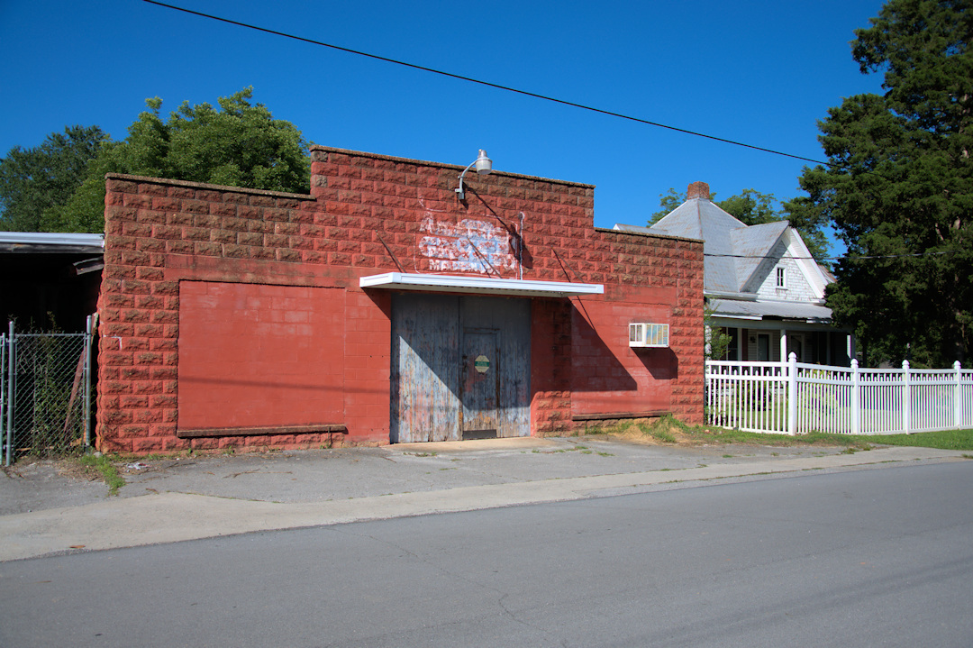False Front Warehouse, Lyerly | Vanishing Georgia: Photographs by Brian ...
