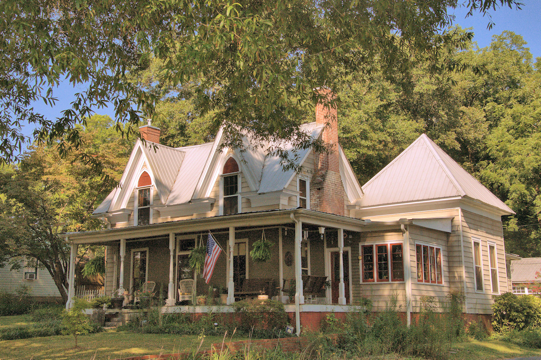 Gothic Revival Cottage, Summerville | Vanishing Georgia: Photographs by ...