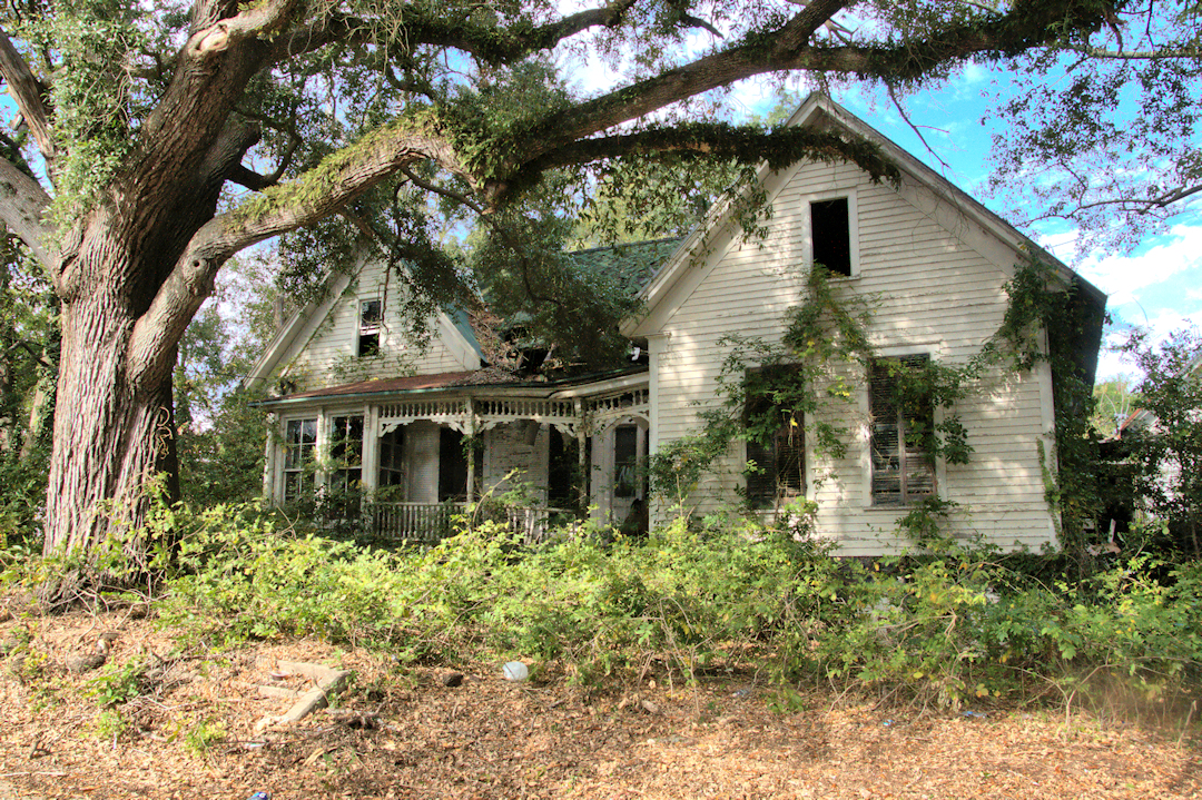 Queen Anne Cottage, Hardwick | Vanishing Georgia: Photographs by Brian ...