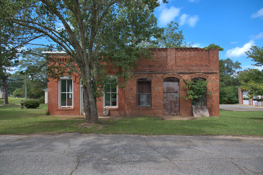 Culloden GA | Vanishing Georgia: Photographs by Brian Brown