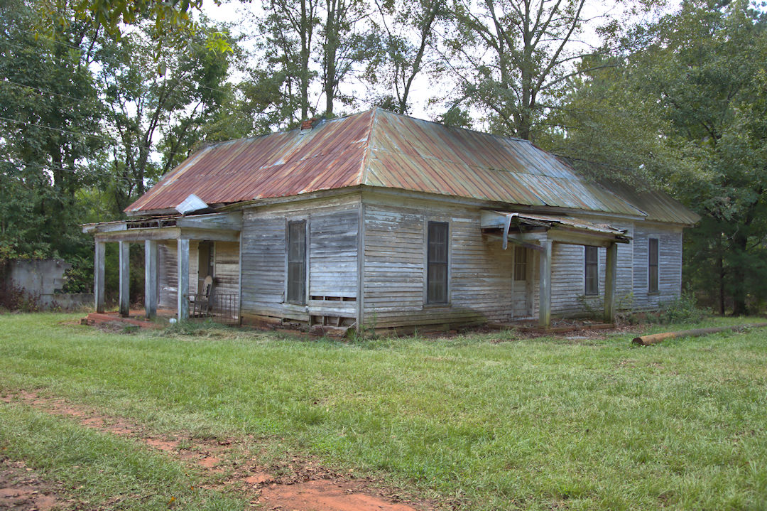 Hip-Roof Farmhouse, Circa 1890s, Lamar County | Vanishing Georgia ...