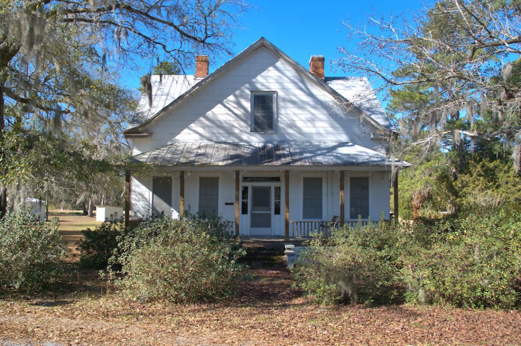 Georgian Cottage, Clyo | Vanishing Georgia: Photographs by Brian Brown