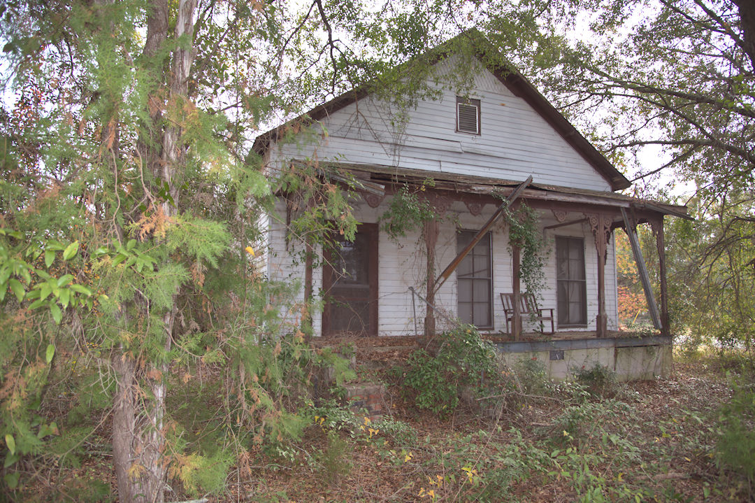 Omaha GA | Vanishing Georgia: Photographs by Brian Brown