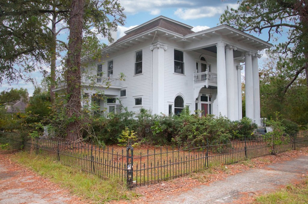 Blalock House, 1895, Waycross | Vanishing Georgia: Photographs by Brian ...