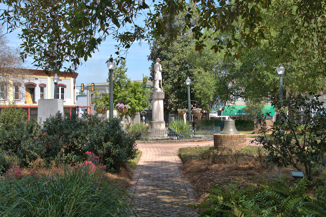 Bainbridge GA | Vanishing Georgia: Photographs by Brian Brown