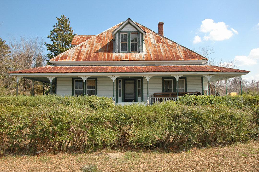 Queen Anne Cottage, Nahunta | Vanishing Georgia: Photographs by Brian Brown