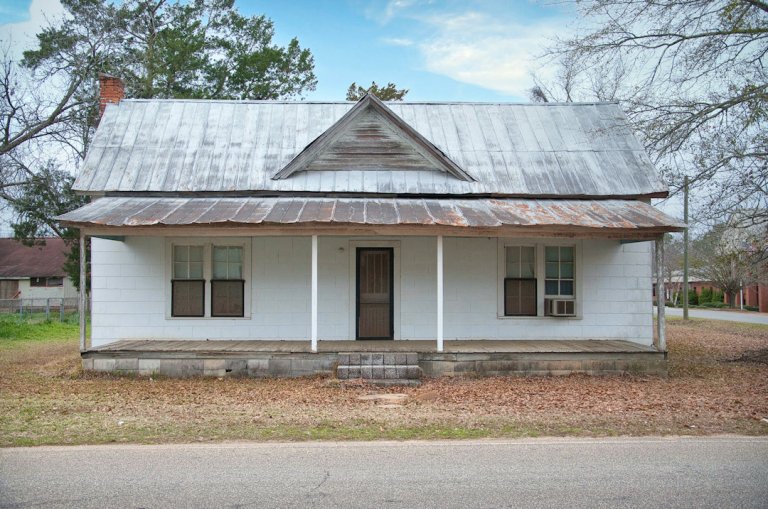 Folk Victorian Cottage, Funston | Vanishing Georgia: Photographs by ...