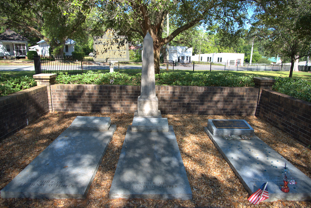 Flipper Cemetery, Thomasville | Vanishing Georgia: Photographs by Brian ...