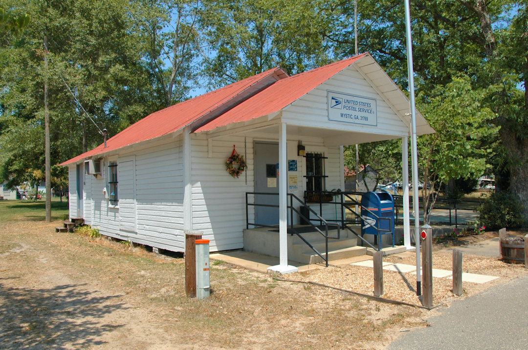 Post Office, Mystic | Vanishing Georgia: Photographs by Brian Brown
