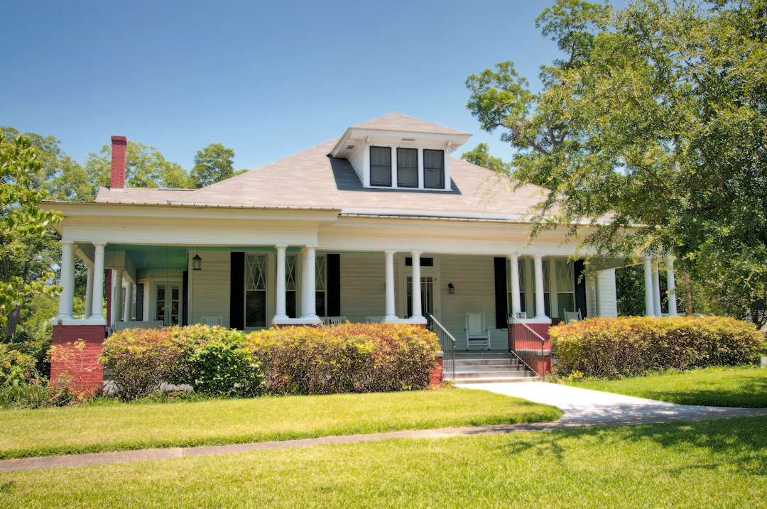 Colonial Revival Cottage, Rochelle | Vanishing Georgia: Photographs by ...