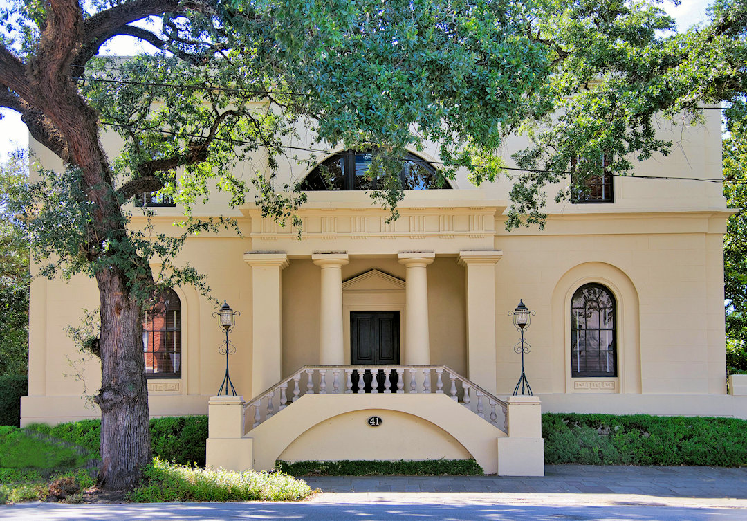Exploring the Historic William Scarbrough House in Savannah