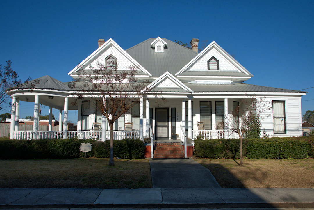 Explore the Historic Coates-Hughes House in Glennville