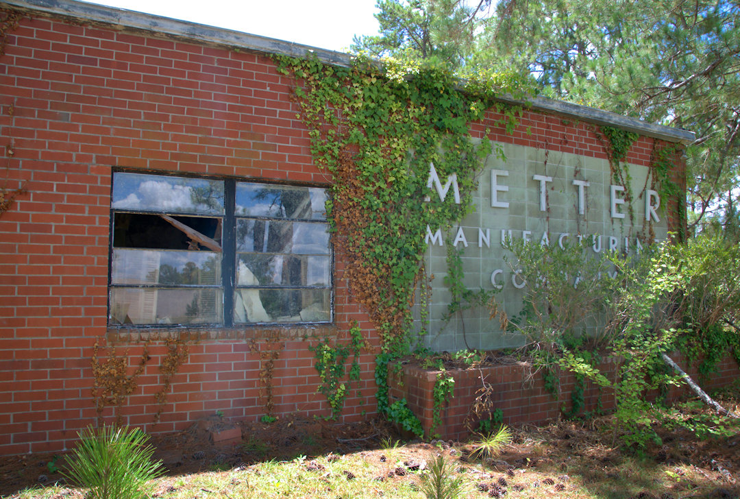 Exploring the Abandoned Metter Manufacturing Company in Georgia